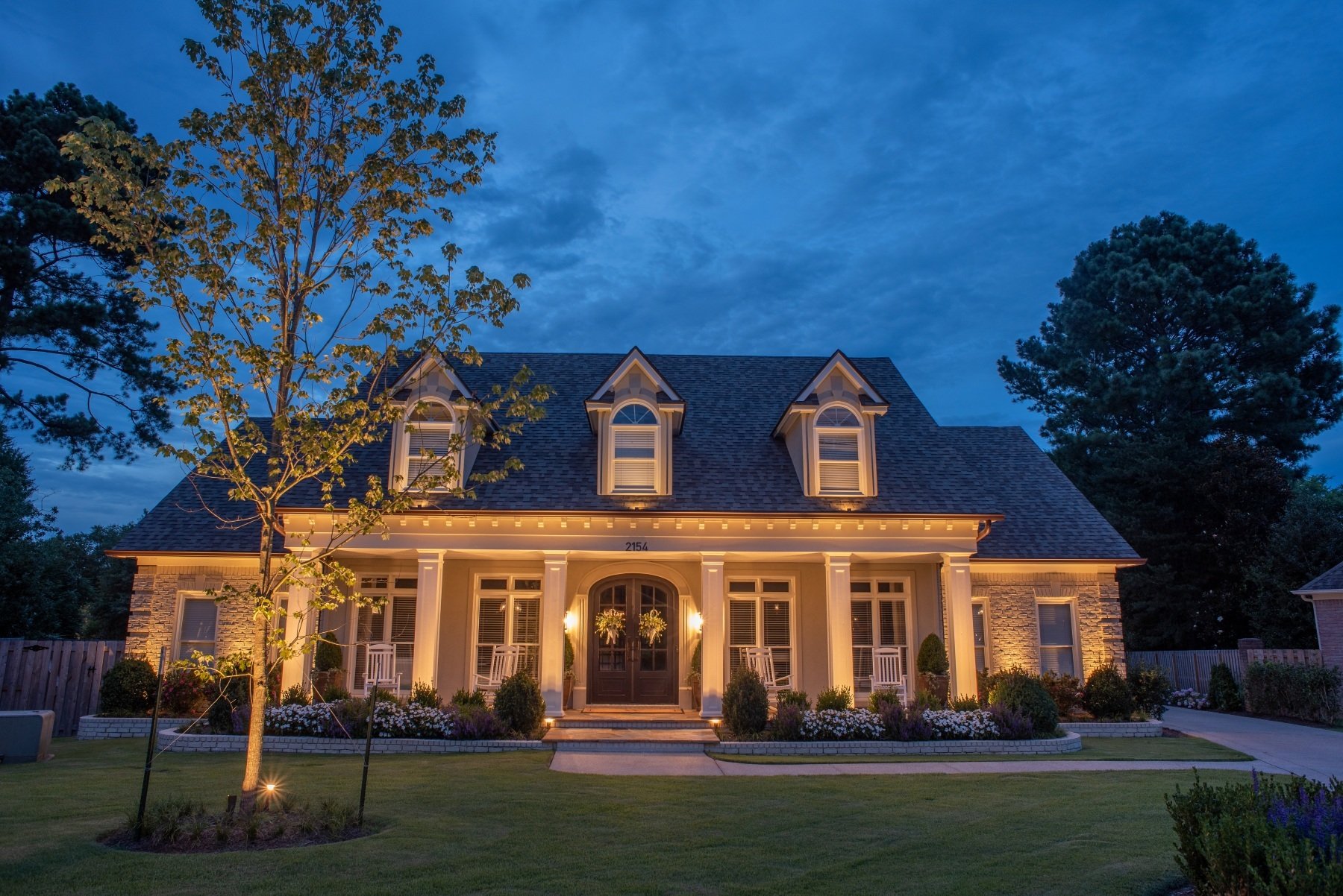 How High Should Outdoor Lights Be?