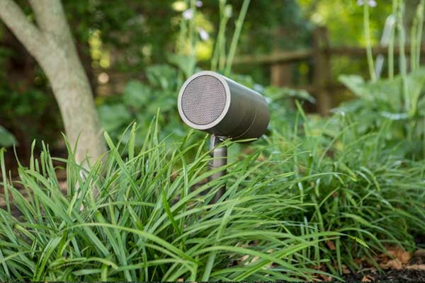 Transform Your Backyard: How Outdoor Audio Enhances Entertainment Spaces